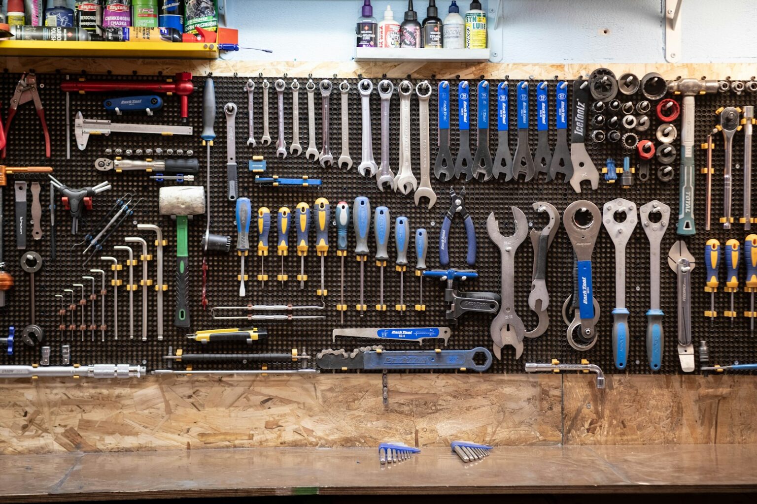 100 Cool Tools To Take Your Workflow To The Next Level - Footage Vault